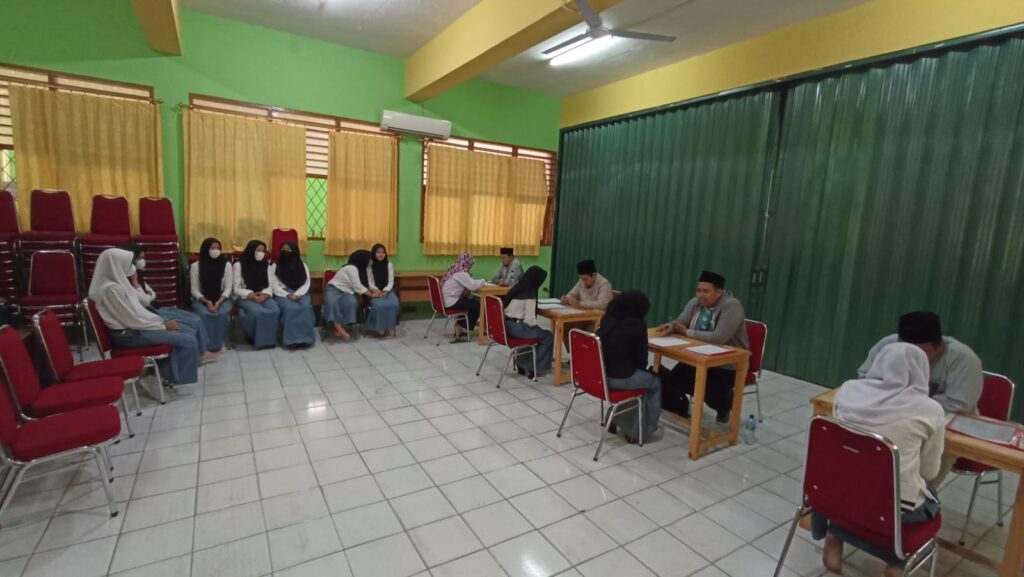 SMKN 22 MENGADAKAN TES BACAAN AL-QUR’AN KERJASAMA DENGAN MTQ AL-KARIM ...
